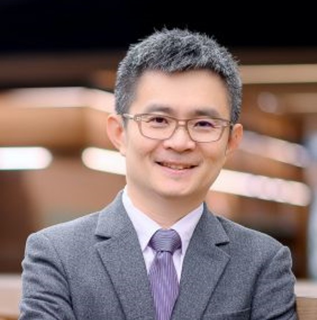 陳冠能 – 國立陽明交通大學電子物理系